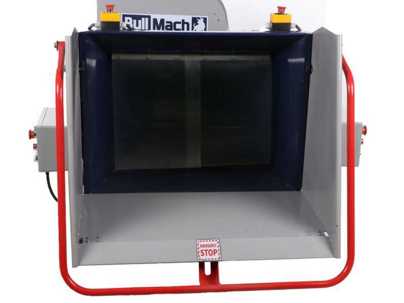 BullMach ZEUS 150 H-PTO - Broyeur de branches en Promotion | AgriEuro